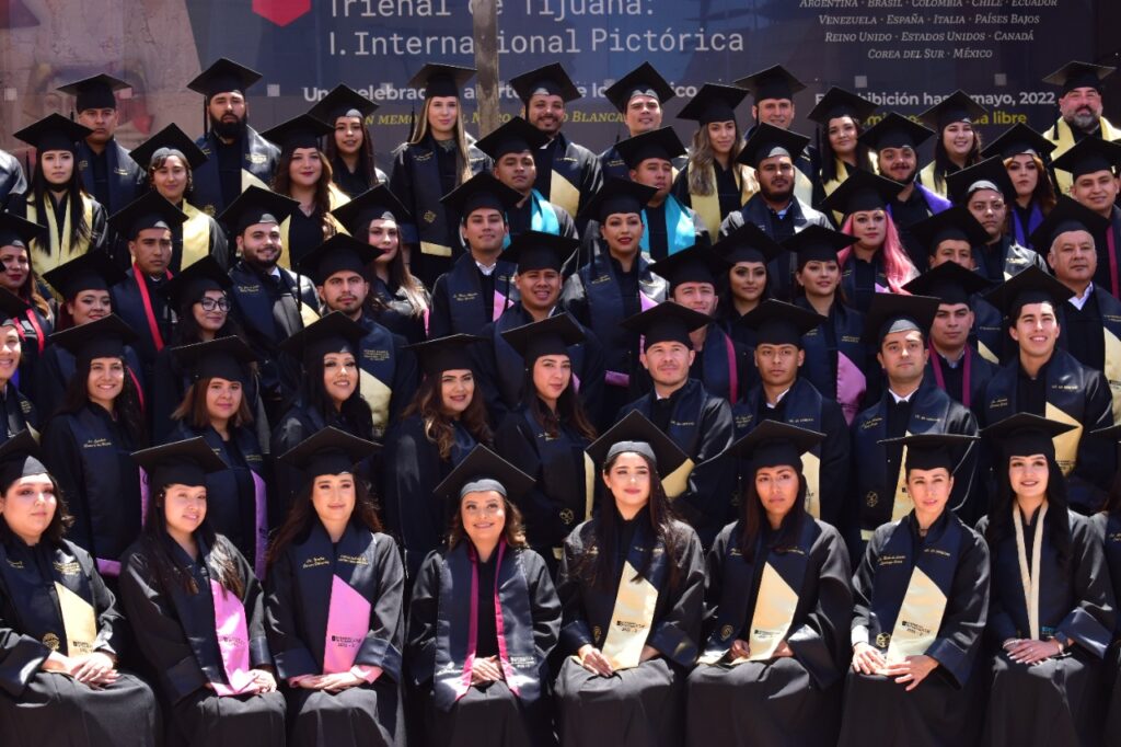 CUT entrega certificados académicos a egresados de Licenciatura y Posgrado – Universidad de ...