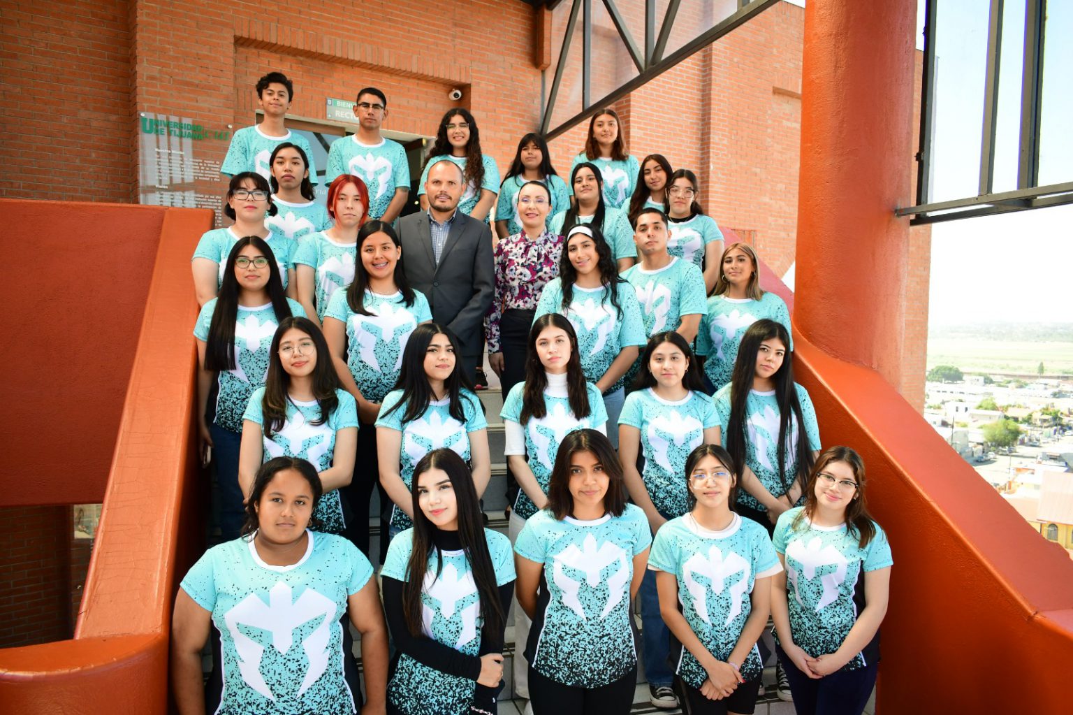 Estudiantes de nuevo ingreso a la Escuela Normal del CUT reciben curso ...