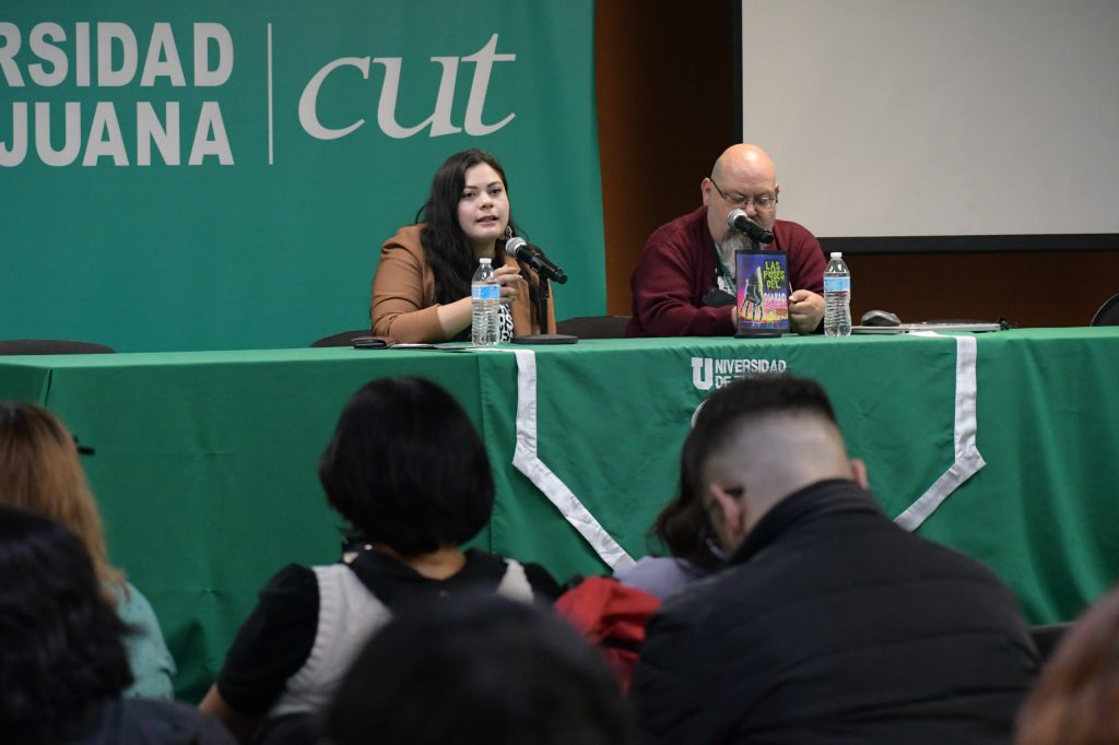 Marcia Ramos presenta su libro «Las Poses del Diablo» – Universidad de ...