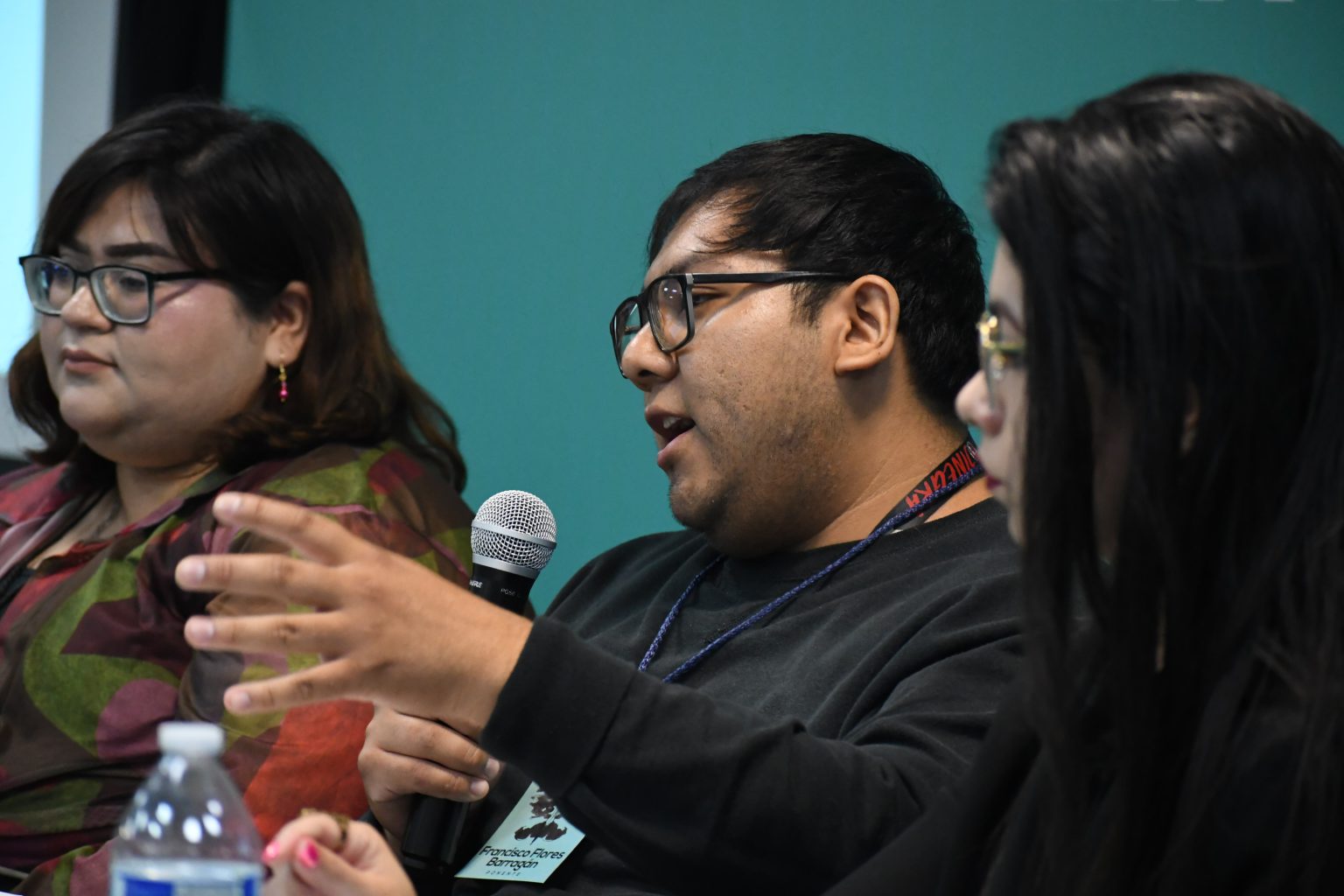 Formar psicólogos en tiempos de crisis: Entre la técnica y el compromiso humano – Universidad de ...